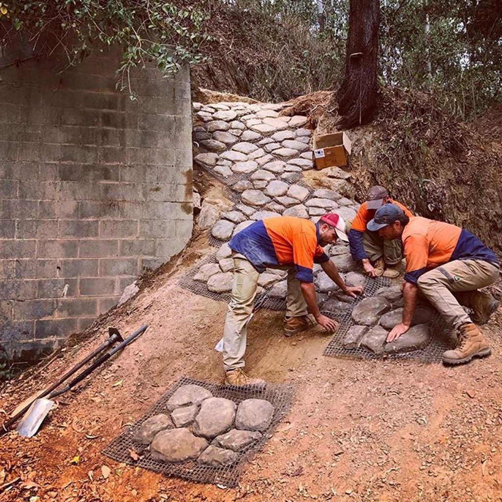 ARM Adjustable Rock Matting - World Trail